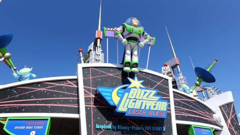 Buzz Lightyear Laser Blast - Attraction Disneyland